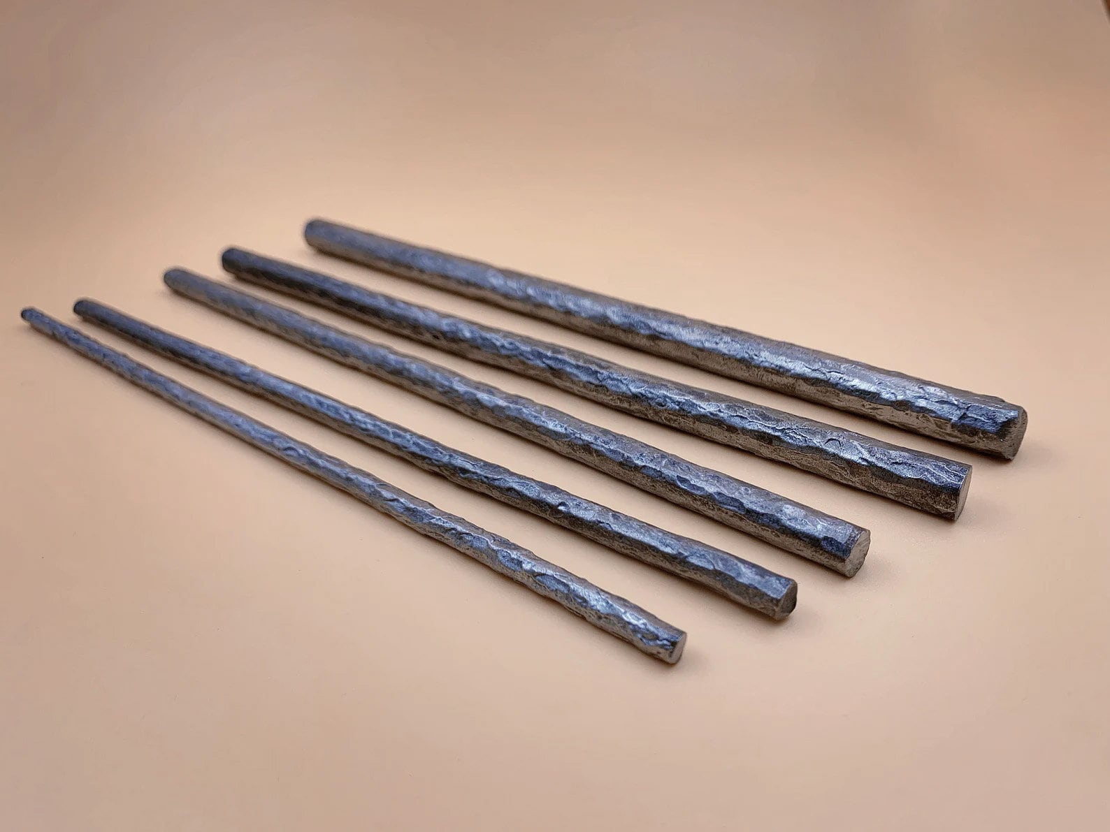 Hand Forged 1 Meter Long Textured Steel Round Bar Hammered Metal Rod ...