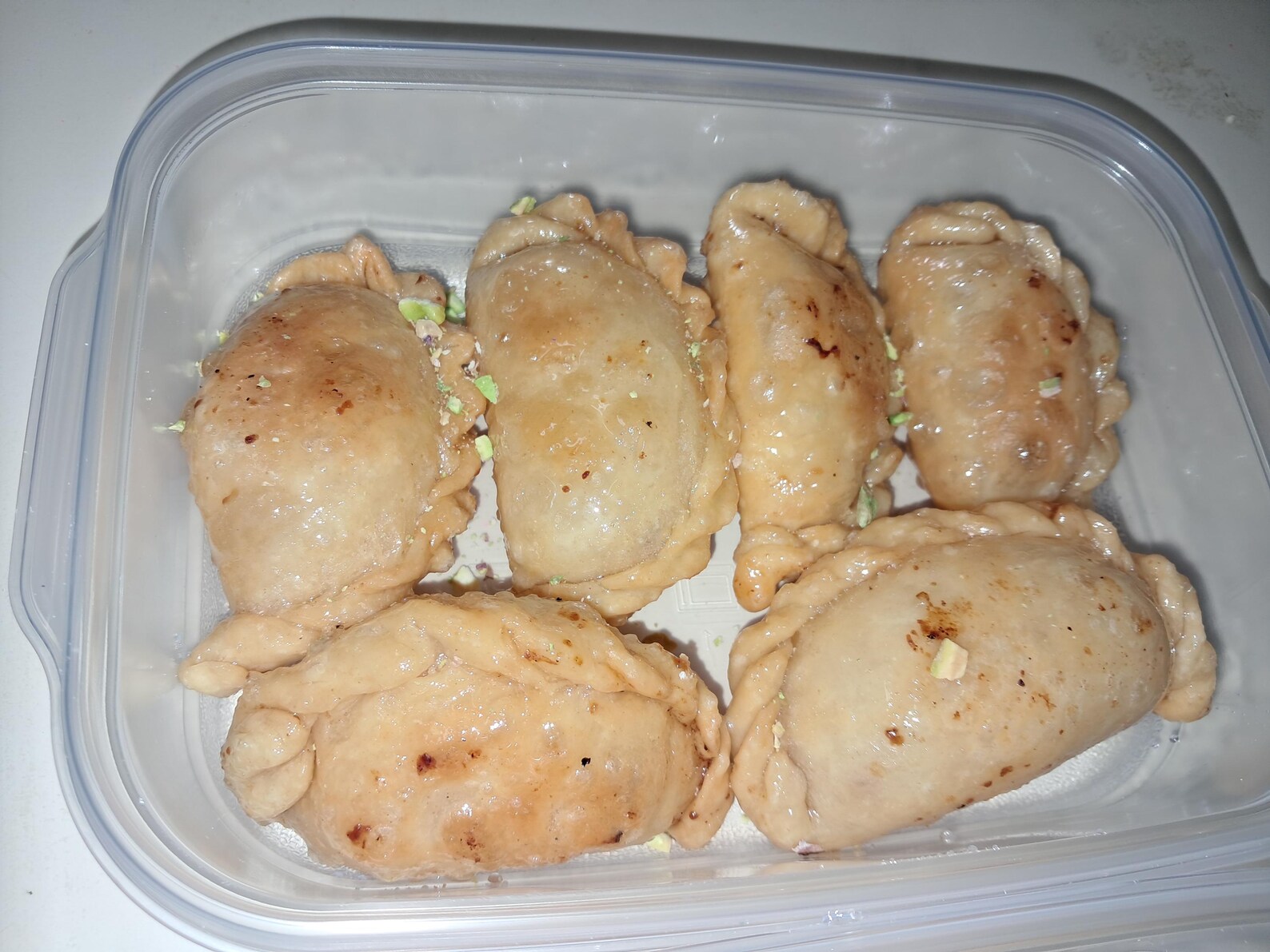 Sweet Dumplings Khoye Ki Ghujia Mawa Gujiya Indian Desserts Holi ...
