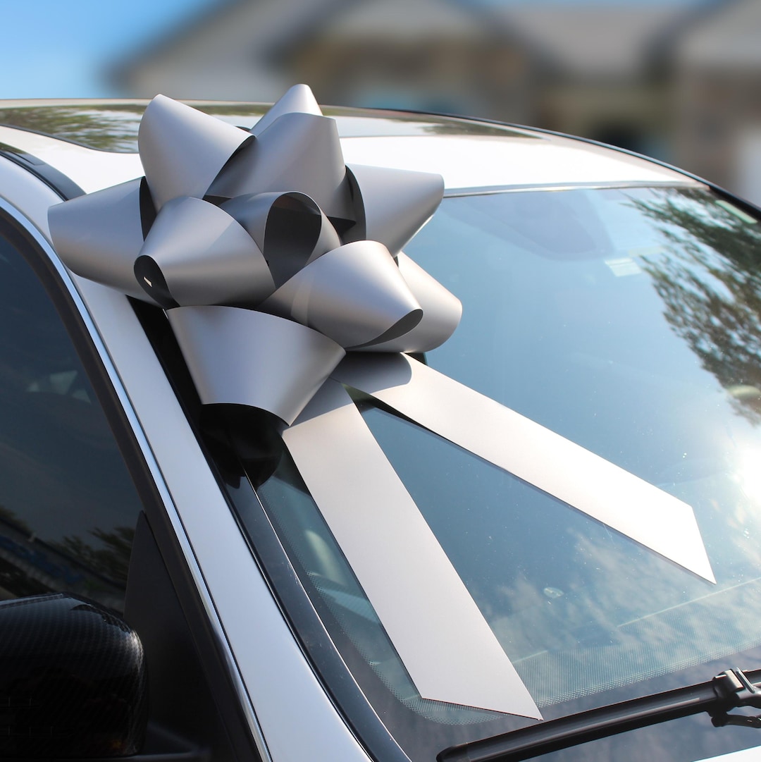 Large 3D Silver Celebration Bow With Suction Cup for Cars, Doors ...
