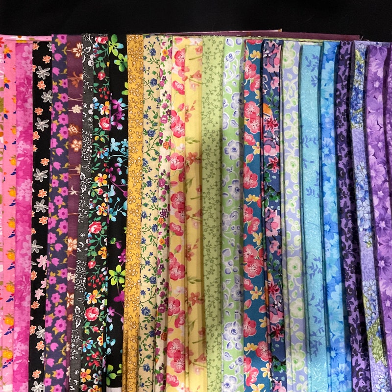 Keepsake Calico Fabric - Etsy