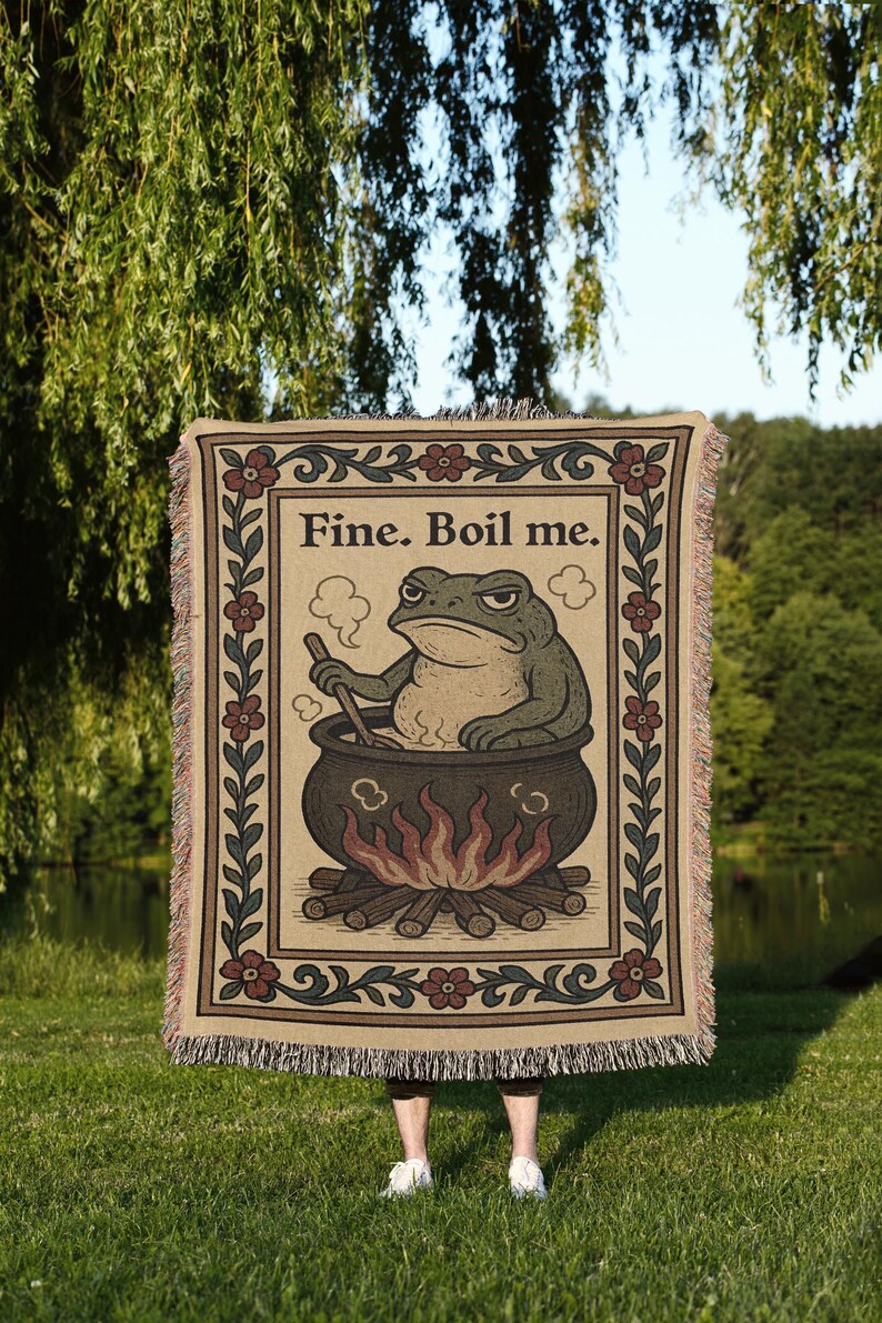 Weird Medieval Frog Tapestry, Funny Witchy Home Decor Blanket - Etsy