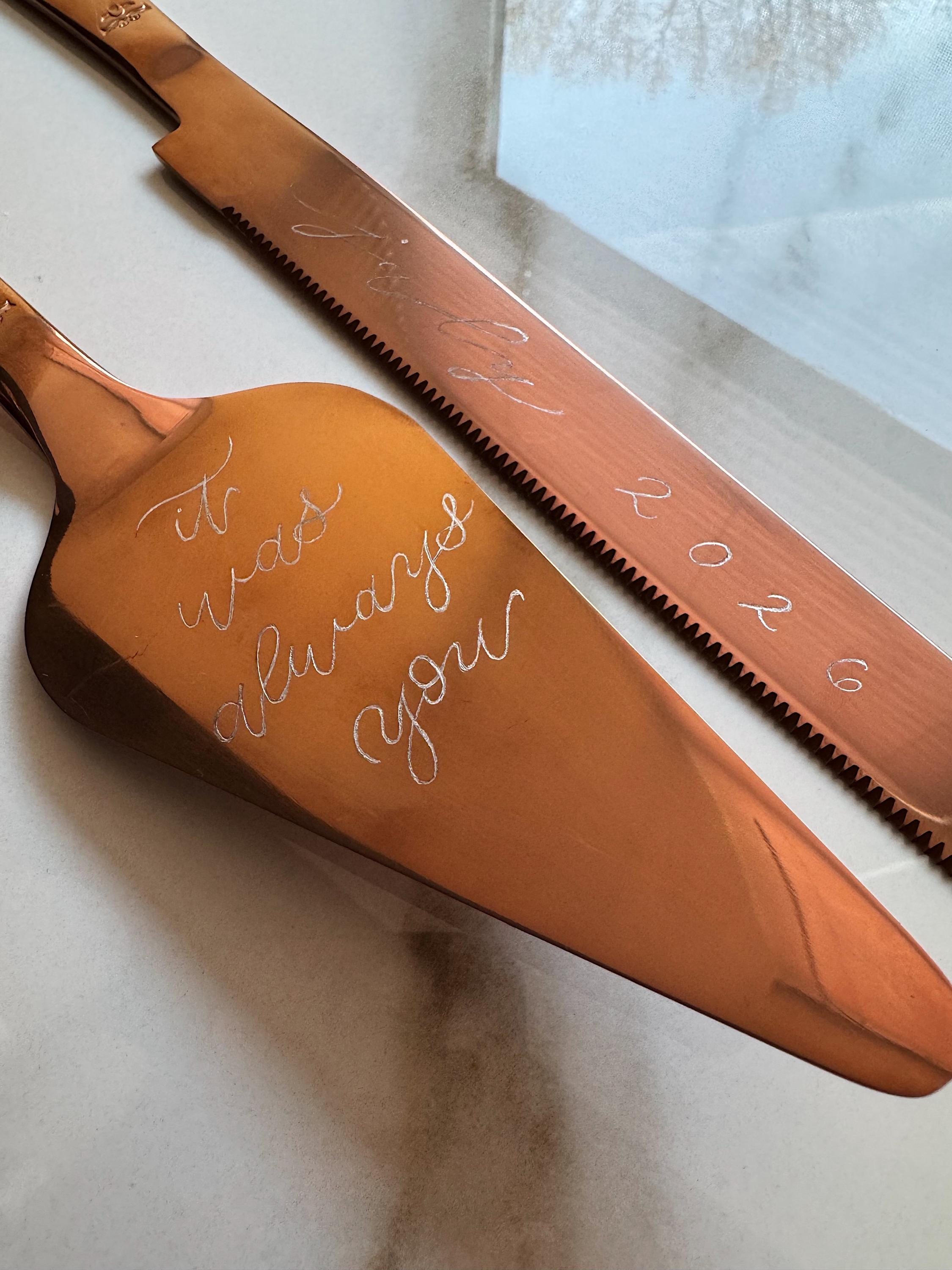 Custom Hand Engraved Wedding Cake Serving Set, Personalized Cake Cutter ...