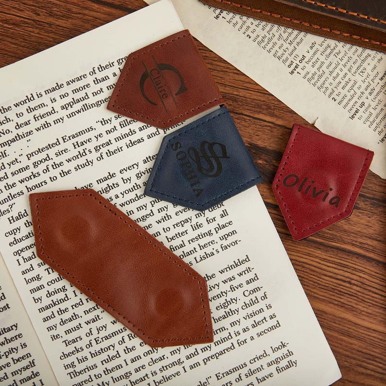 Leather Magnetic Bookmark, Personalized Magnetic Bookmark, Engraved ...