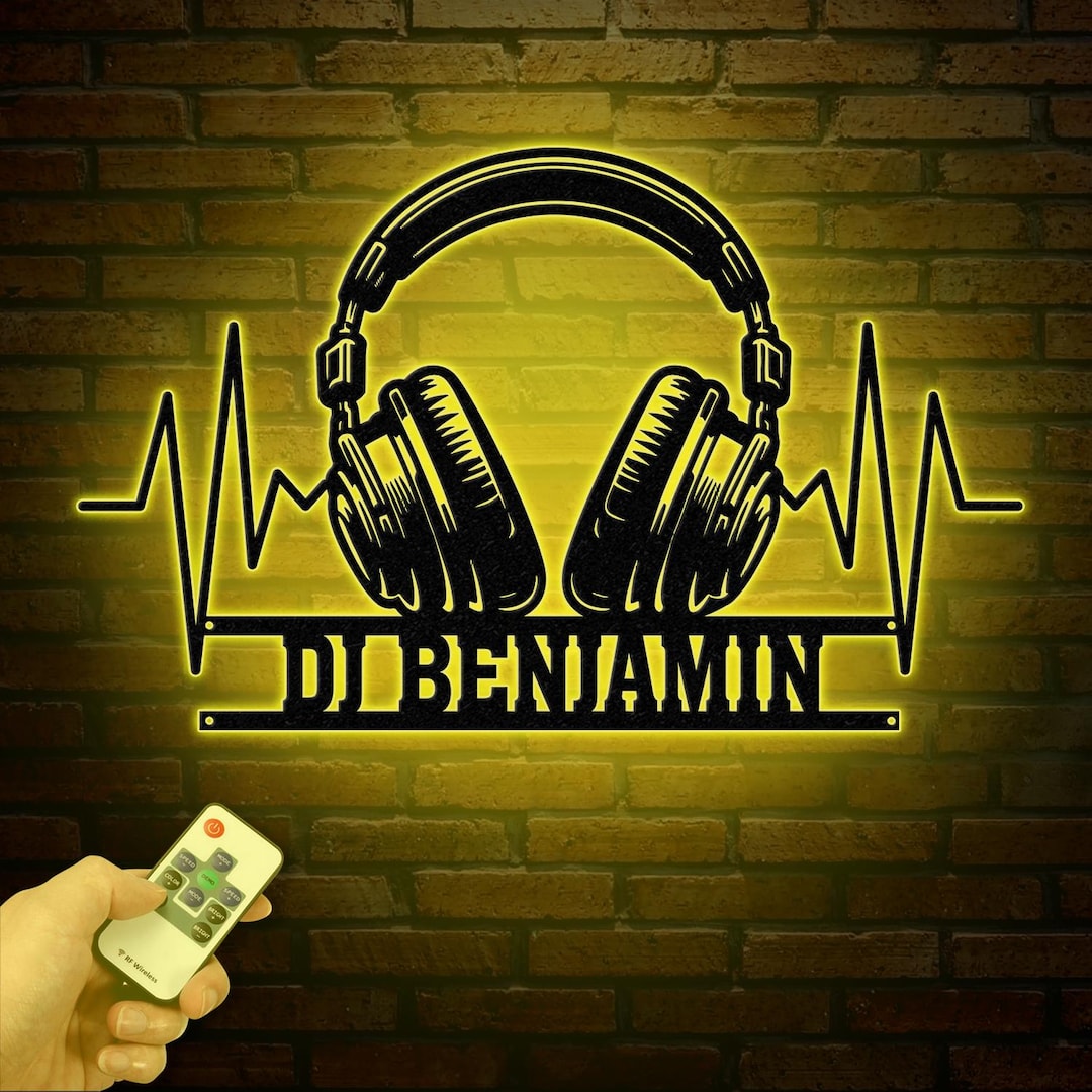 Custom Headphone Metal Wall Art With Led Lights, Game Room Decor ...