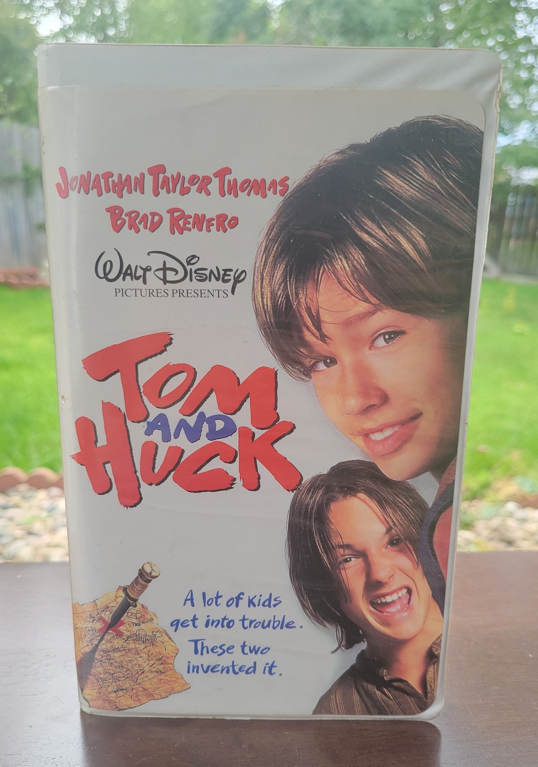 Tom and Huck Walt Disney Pictures VHS Clamshell 1996 - Etsy
