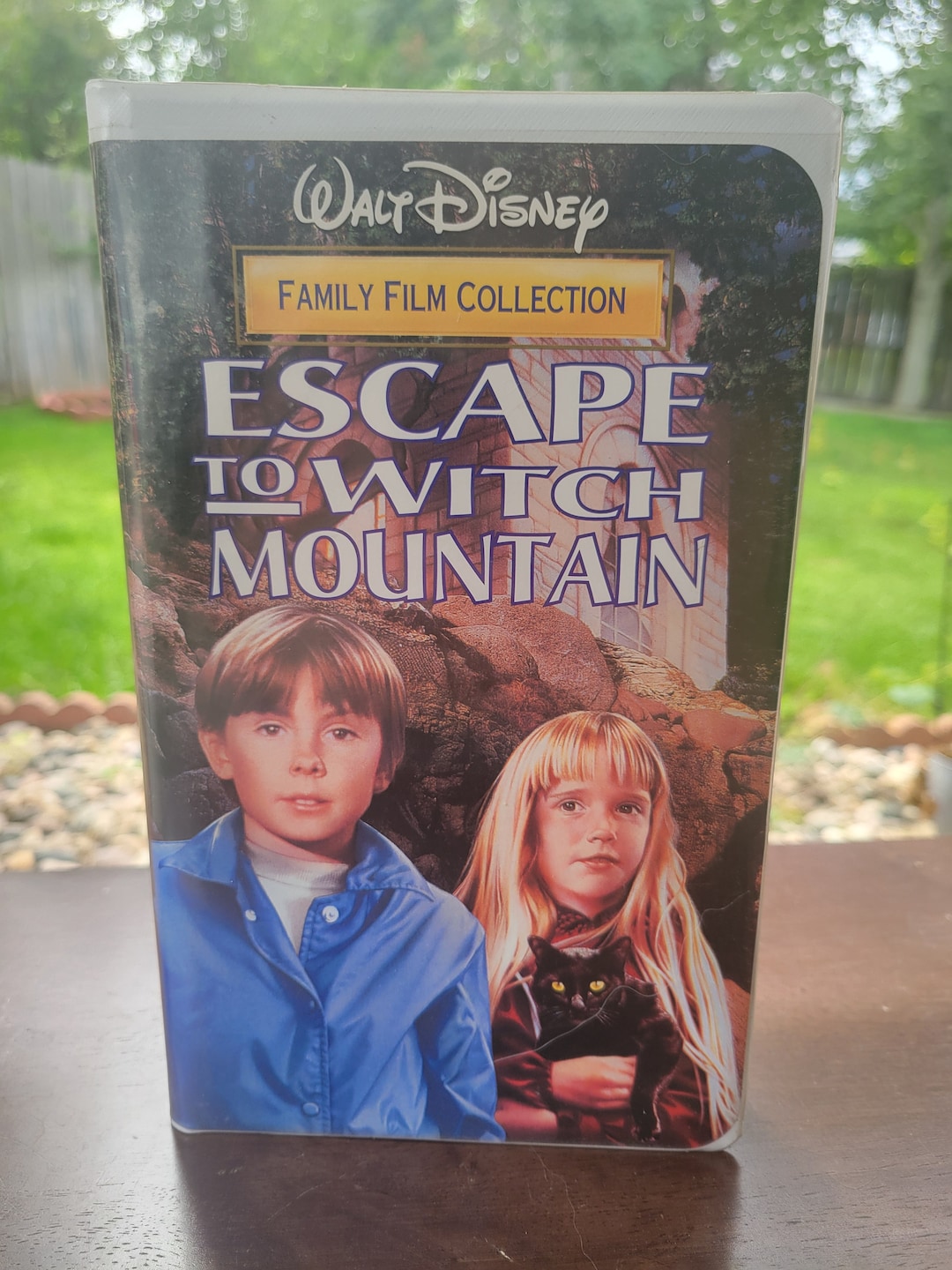 Escape to Witch Mountain Walt Disney Family Film Collection VHS ...