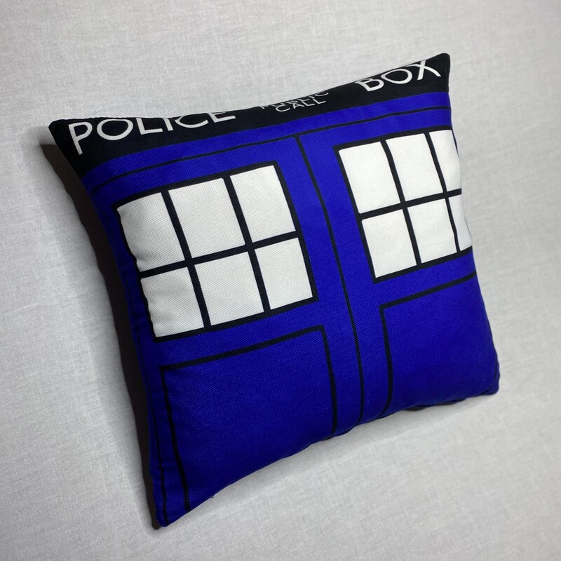 Tardis Gift - 60+ Gift Ideas for 2025