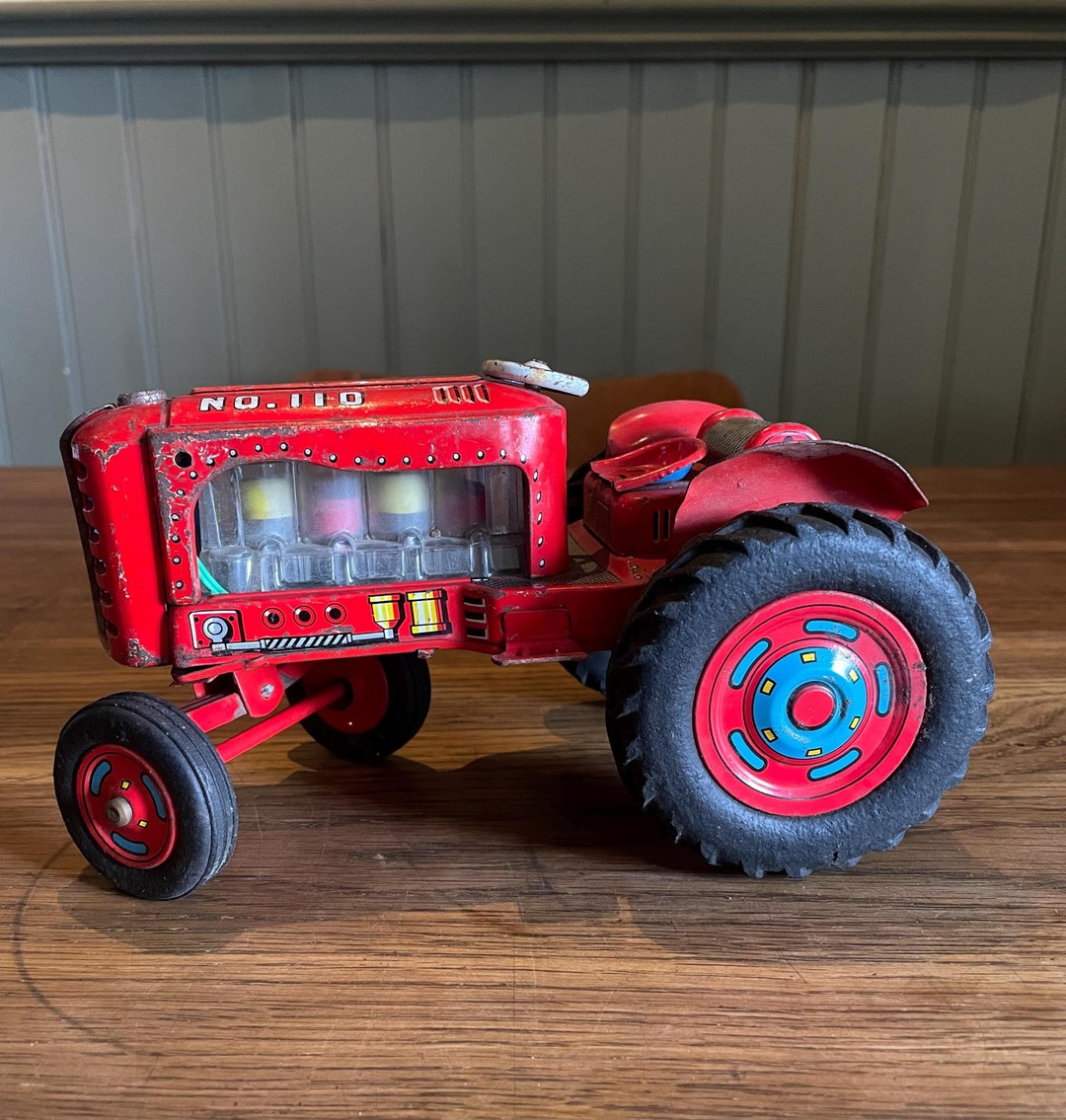 Vintage Tin Toy Tractor / No.110 / Made in Japan - Etsy