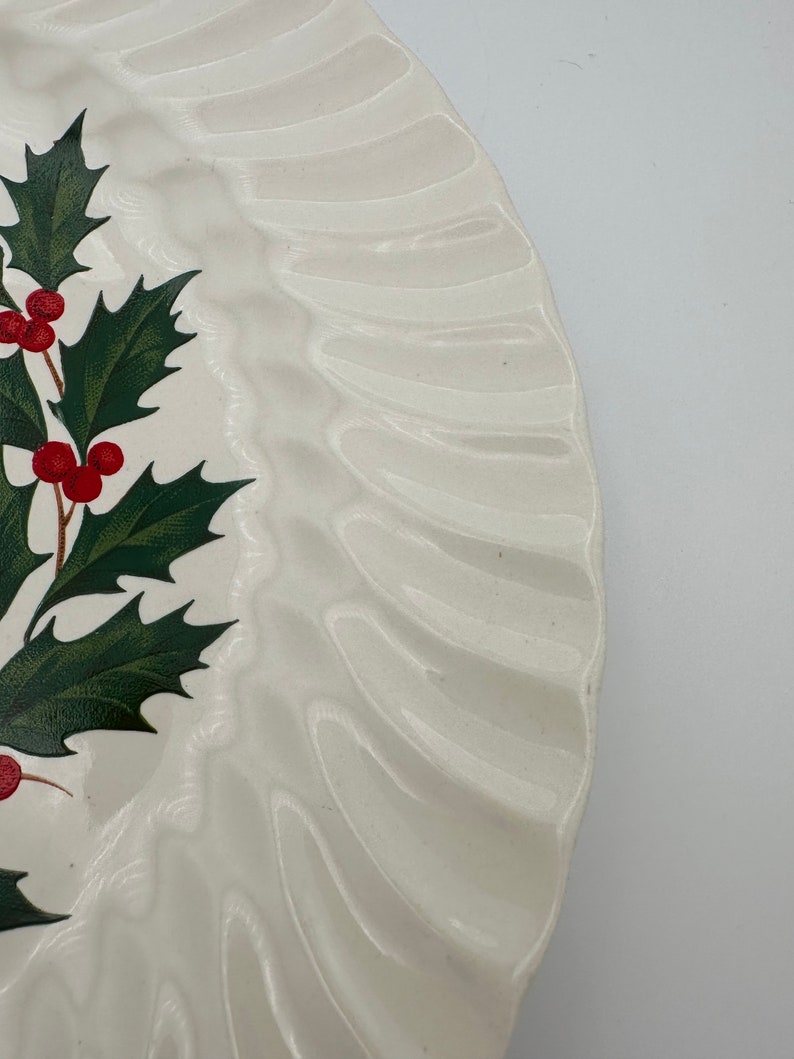 Scio Pottery Holly Pattern Dinner Plate 10 1/8”, MCM Holly With Berries ...