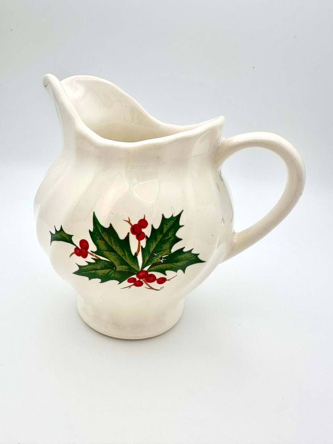 Scio Pottery Holly Pattern Creamer 4 5/8”, MCM Christmas China Holly ...