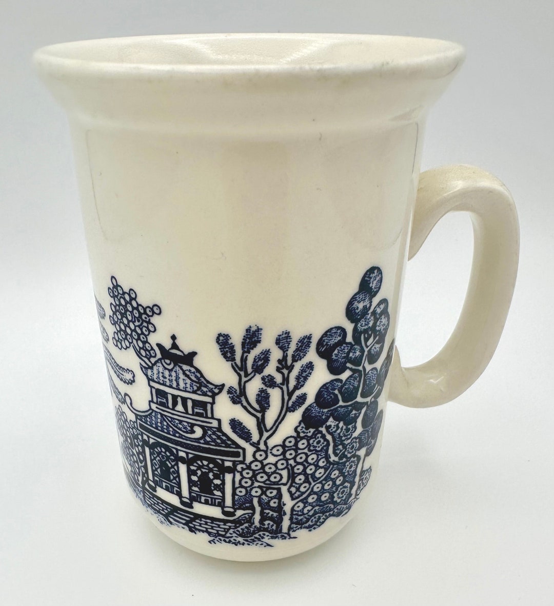 Churchill England Blue Willow Mug 4 3/8”, Made in England, Blue and ...