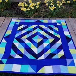 Blue Square Geometric Quilt in Solid Blues Throw Quilt, Lap Blanket ...
