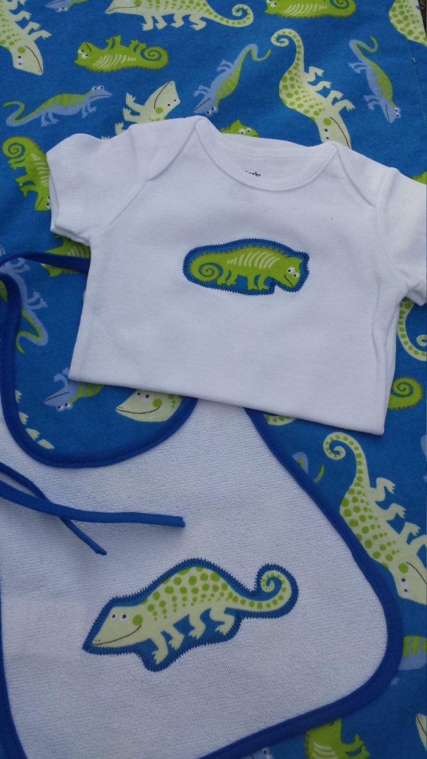 Reptile Baby Boy Gift Set Blue Green Iguana Lizard Gekko Newt ...