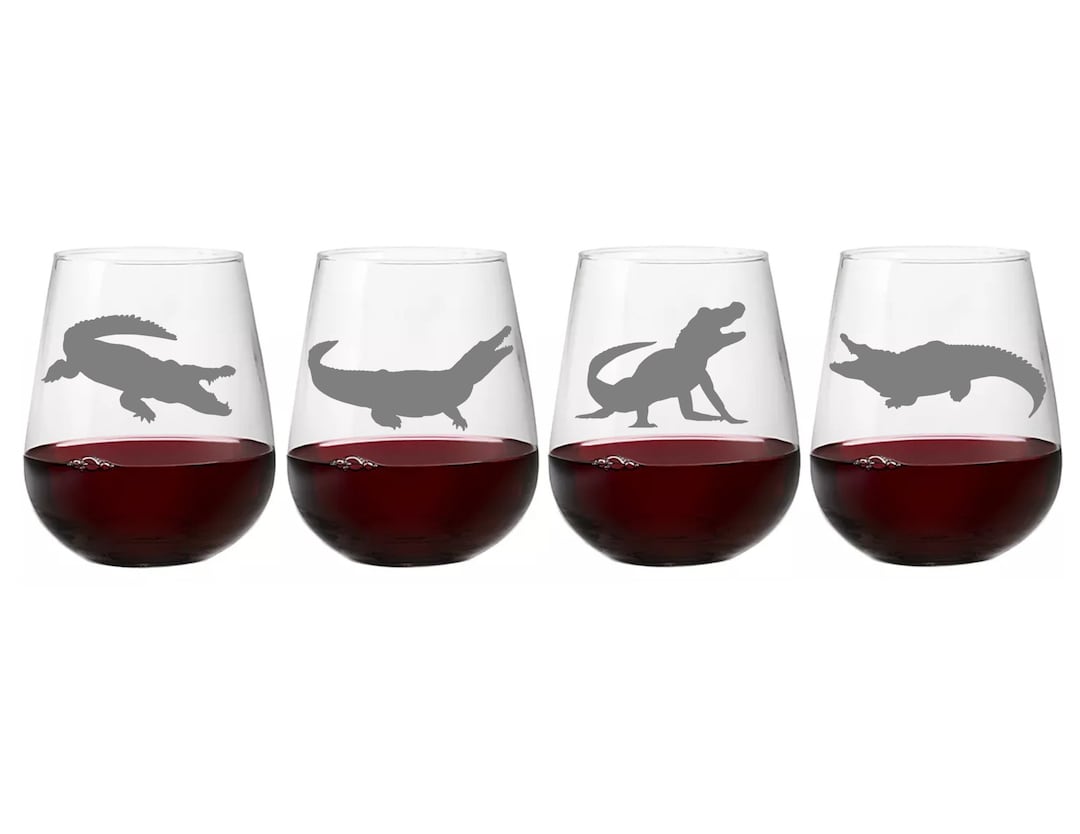 Free Shipping! Set of 2 or 4 Alligator Etched Wine Glasses, Custom ...