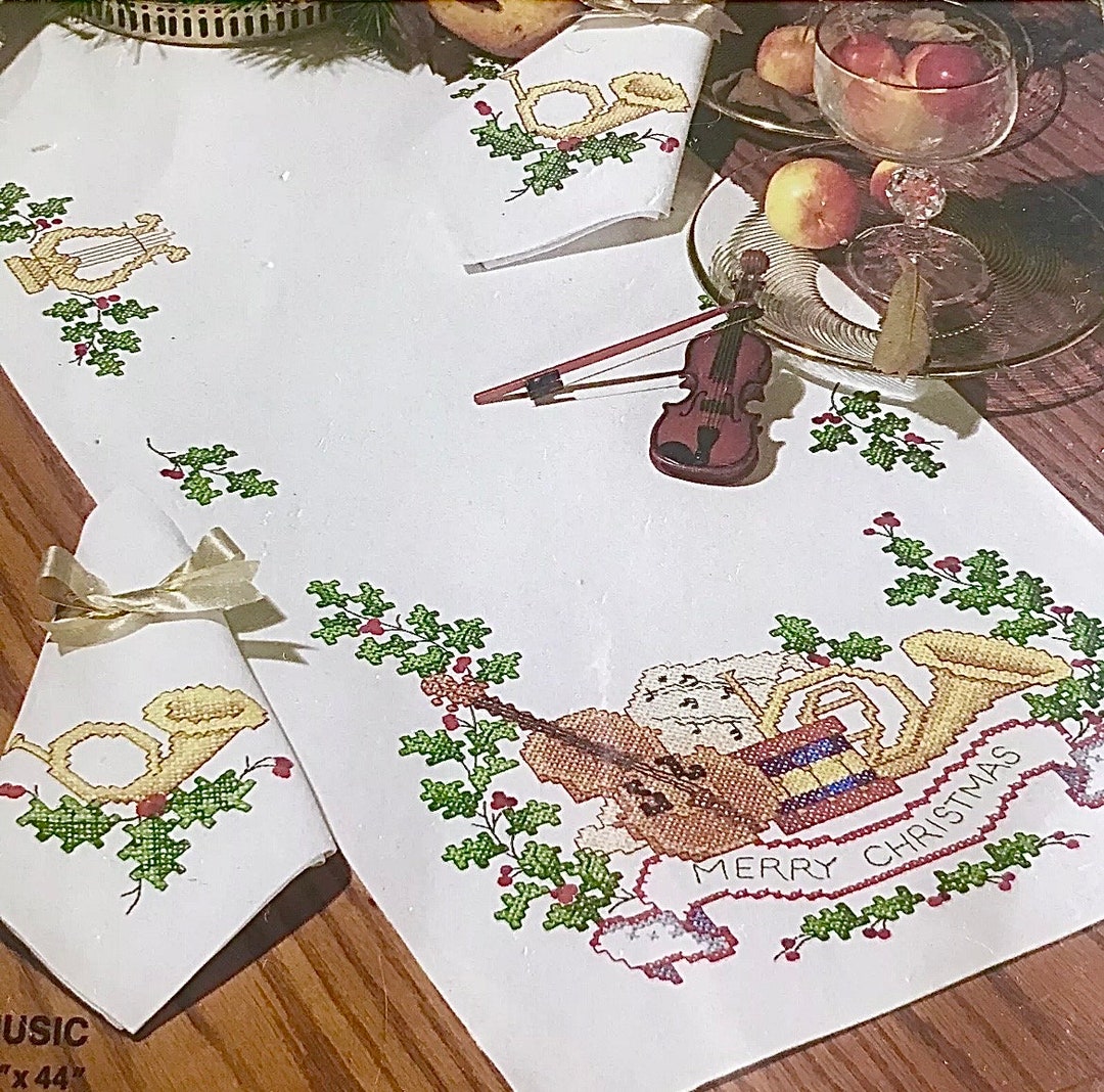 Vintage Bucilla Christmas Table Runner Kit Musical Instruments Easy ...