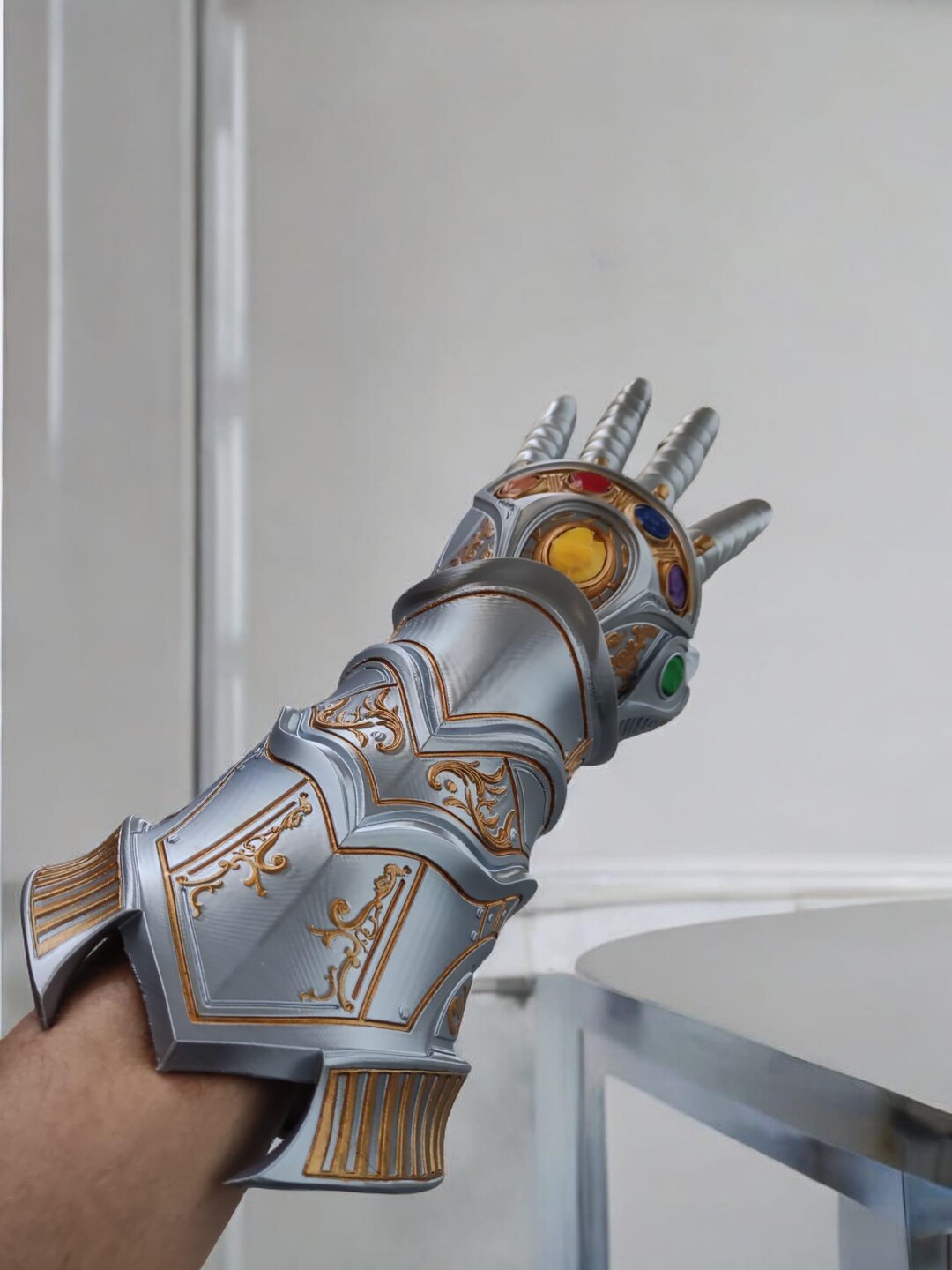 Realistic Doctor Doom Infinity Gauntlet Cosplay Marvel Gauntlet Prop ...