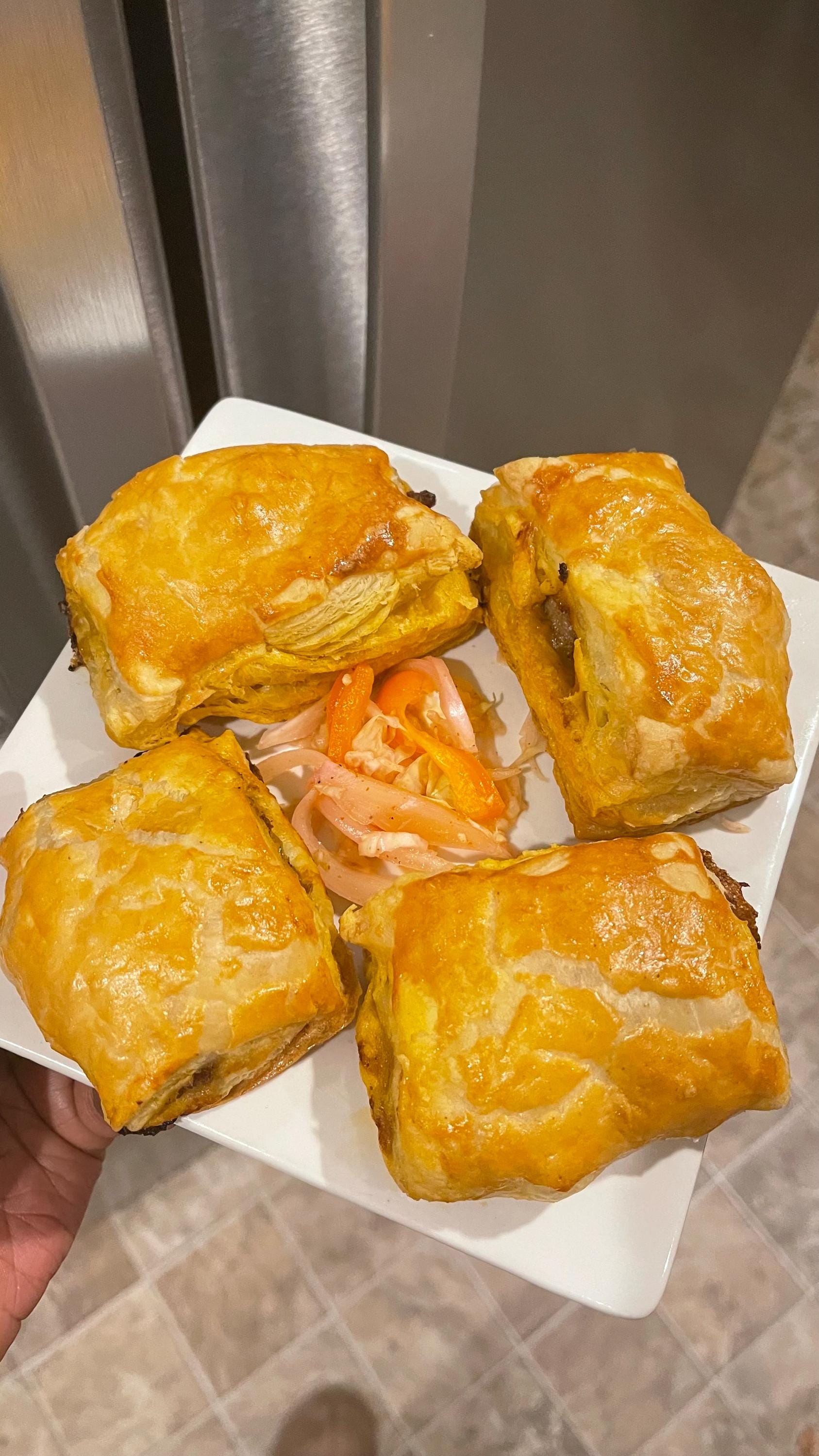 Freshly Baked Haitian Pâté – Chicken, Turkey, Codfish, Beef, & Veggie ...