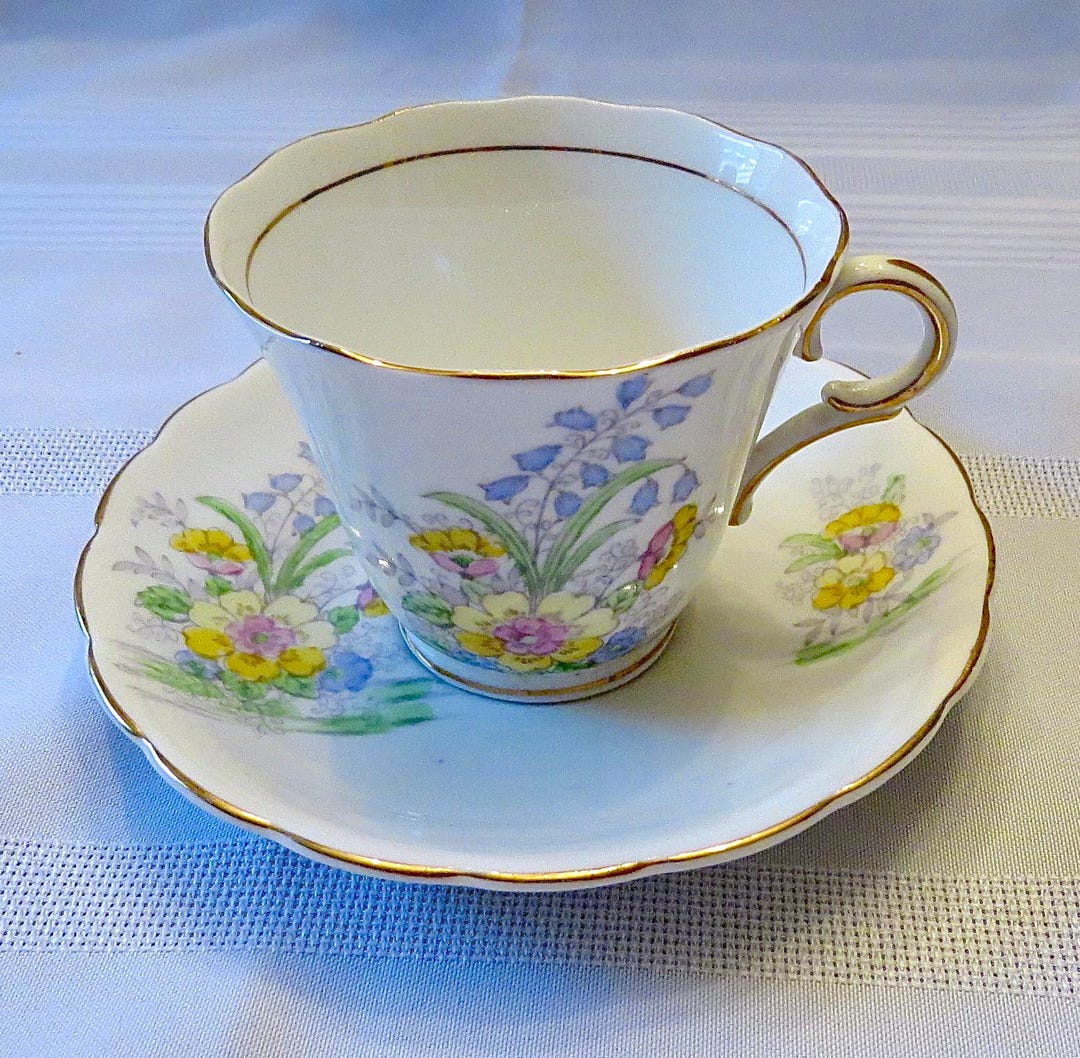 Vintage Colclough China Teacup and Saucer Pattern Number 6589 - Etsy
