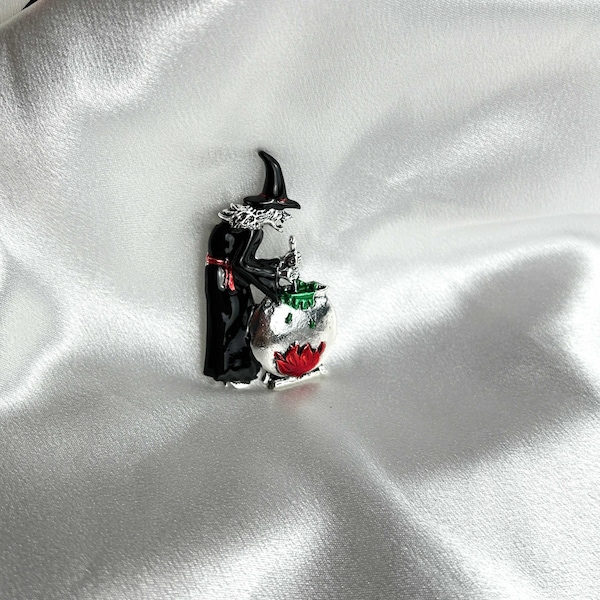 Halloween Brooch - Etsy