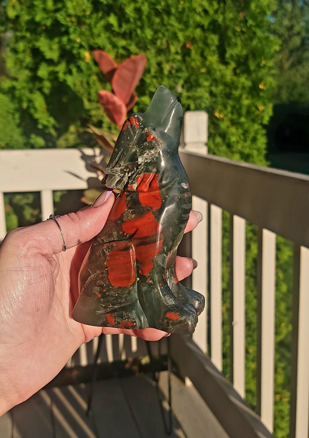 Natural High-quality Howling Wolf African Dragon Blood Crystal Carving ...