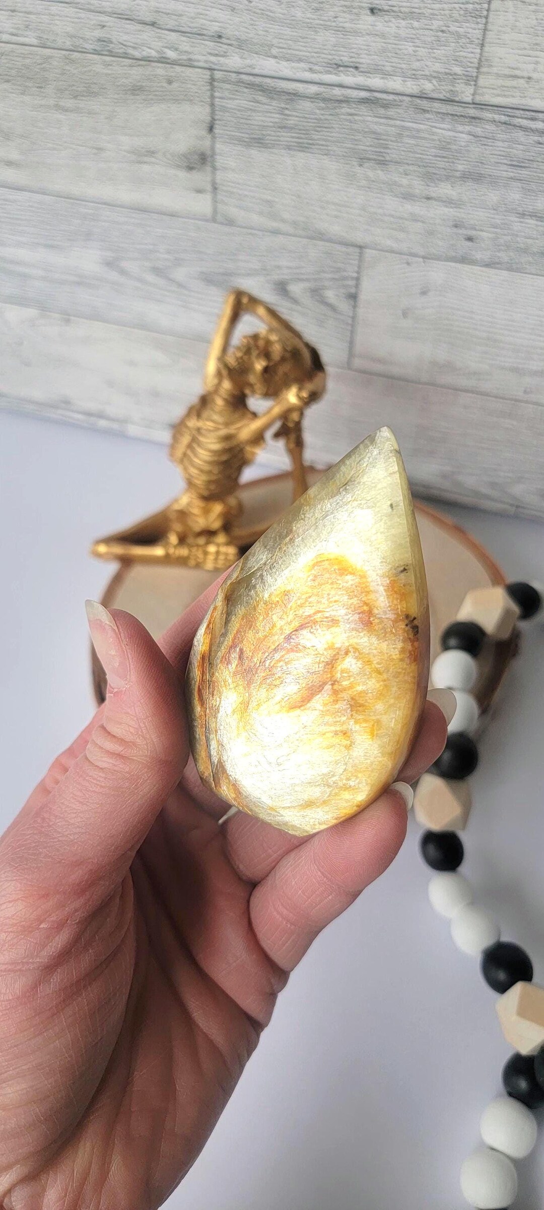 Mica Gold, Flashy Diamond Tower, Golden Mica Flame, Gold Mica Point ...