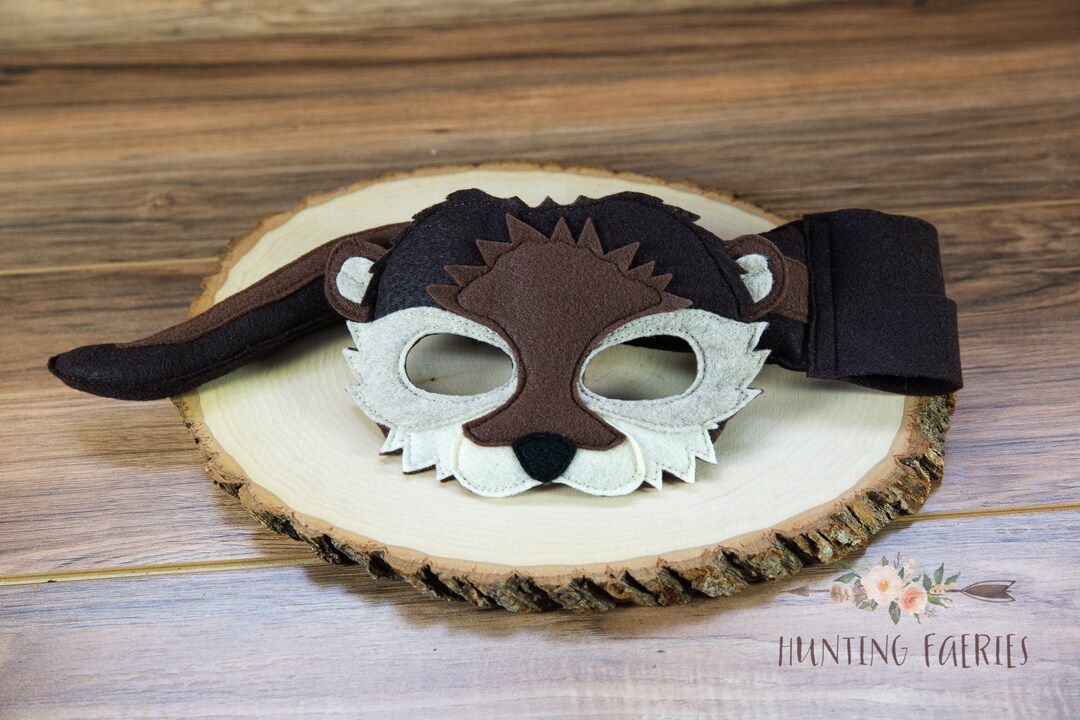 Pip the Otter Felt Mask and Tail - Etsy