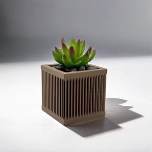 Cube Stripes Planter | Striped Cube Plant Pot | Cube Stripes Indoor ...