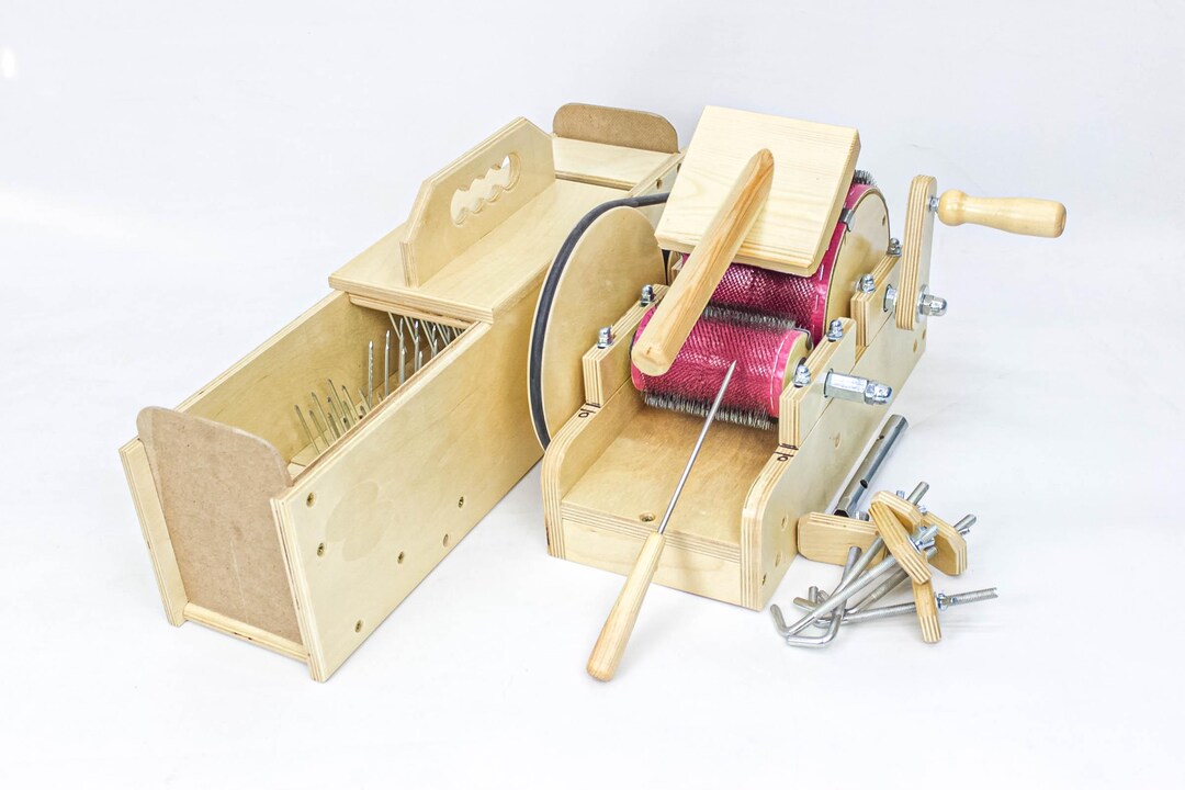 Wool Carding Machine Wooden Hand Narrow Drum Carder ~ 96 TPI + Wool ...
