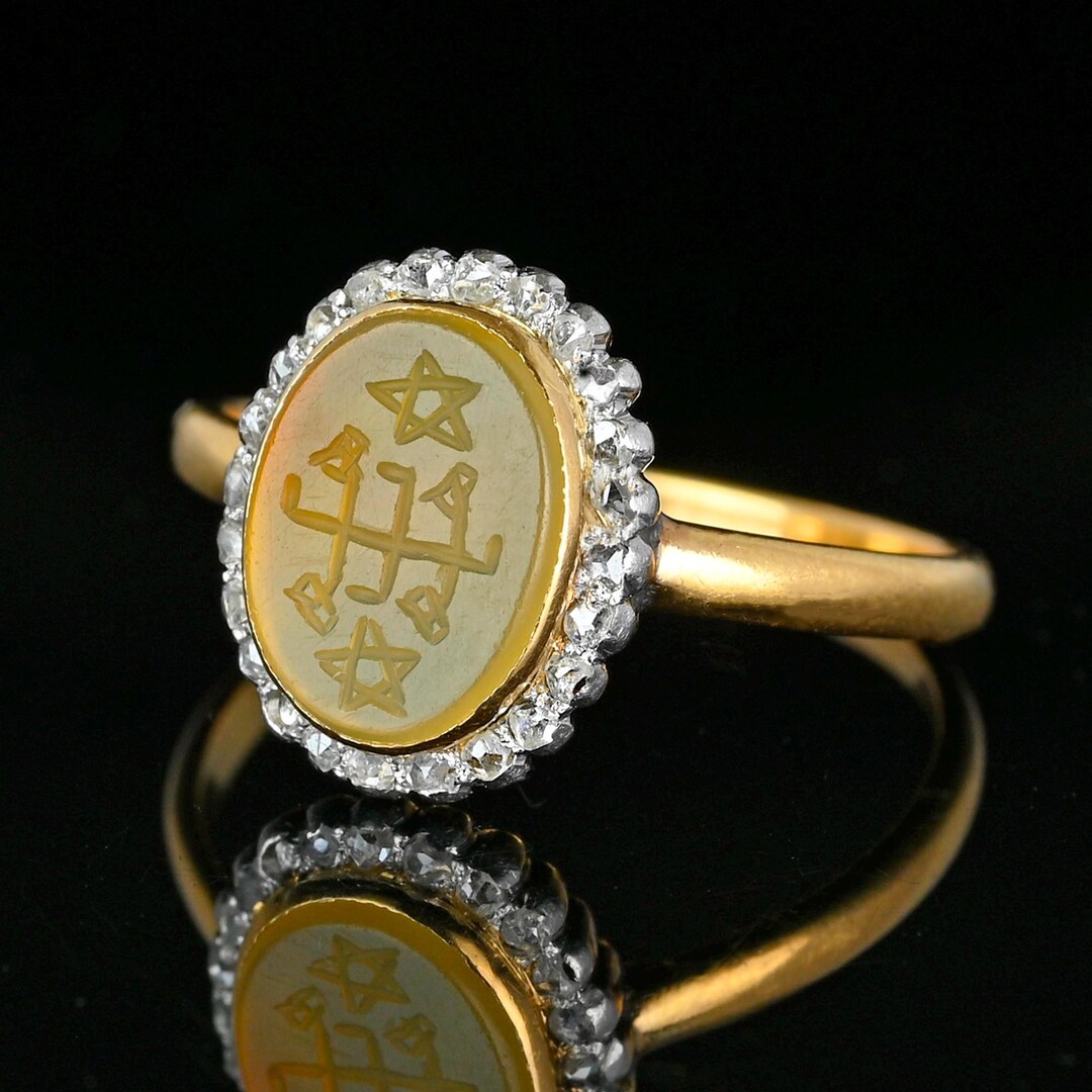Antique 21K Gold Intaglio Ring, Rose Cut Diamond Halo Chalcedony Star ...