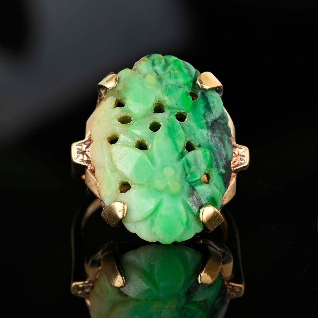 Vintage Floral Carved Jade Ring, 10K Gold Pierced Green Jadeite 1930s ...