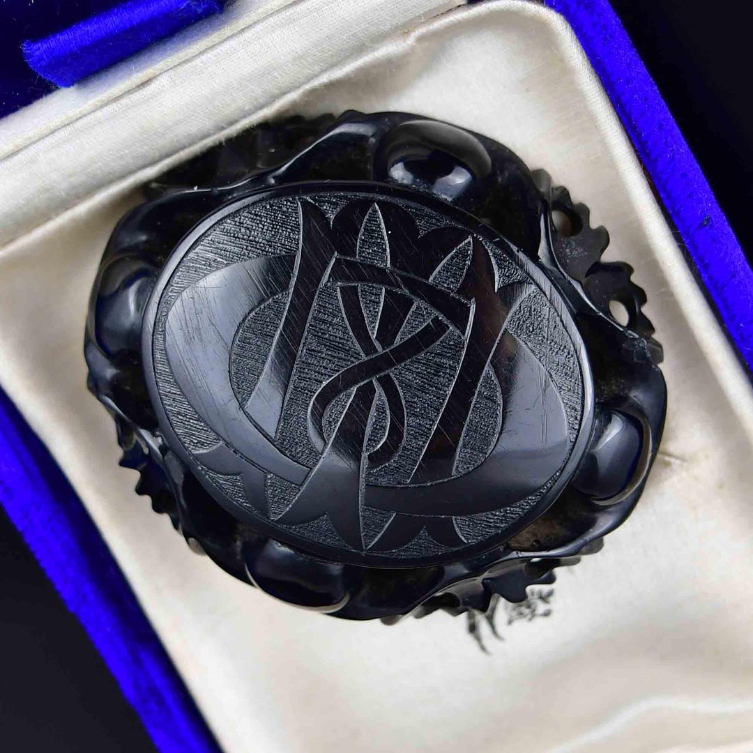 Victorian Whitby Jet Mourning Brooch: Carved in Memory Of - Etsy