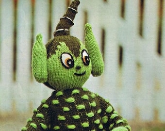 Soft Toy Knitting Pattern, Alien Man From Mars, Double Knitting Yarn ...