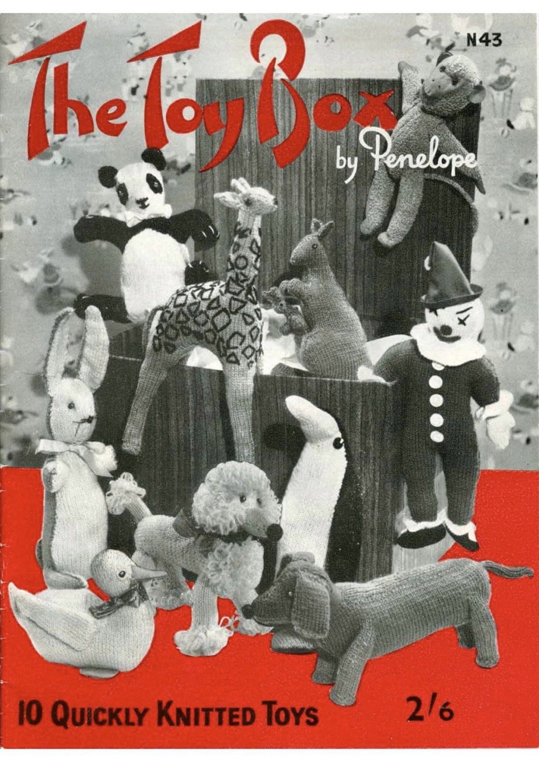 The Toy Box. Knitted Vintage Toy Patterns. Panda. Giraffe. Bunny. Clown ...