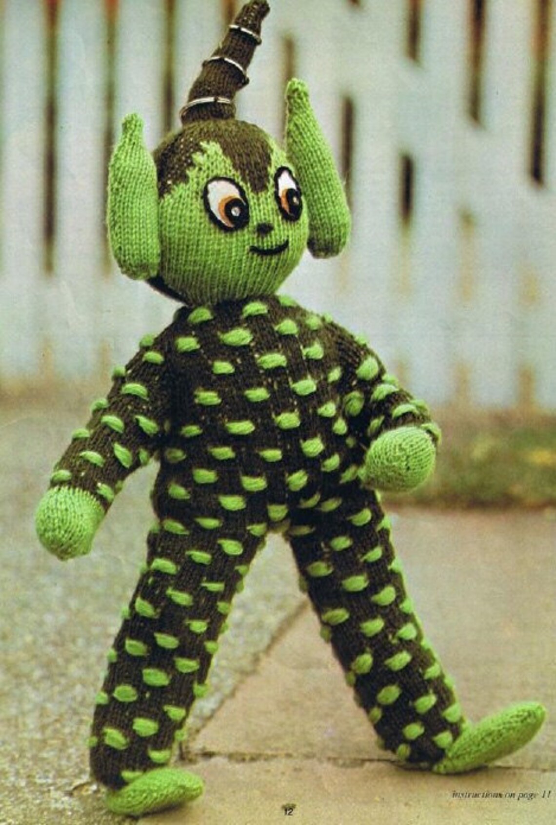 Knitted Martian Alien Digital Knitting Pattern - Etsy