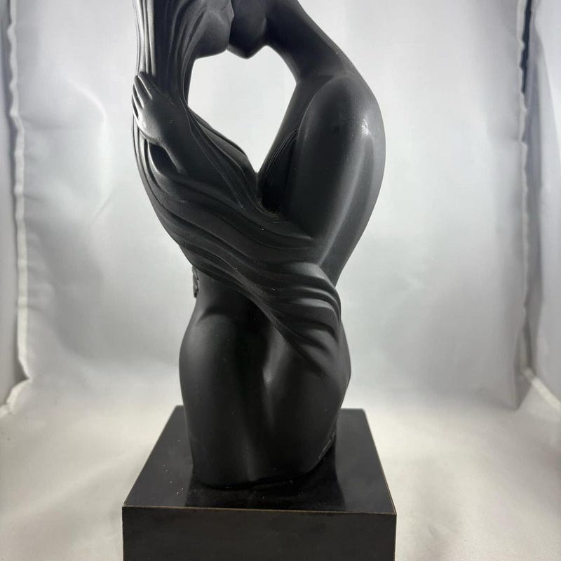 Austin Sculpture - Etsy
