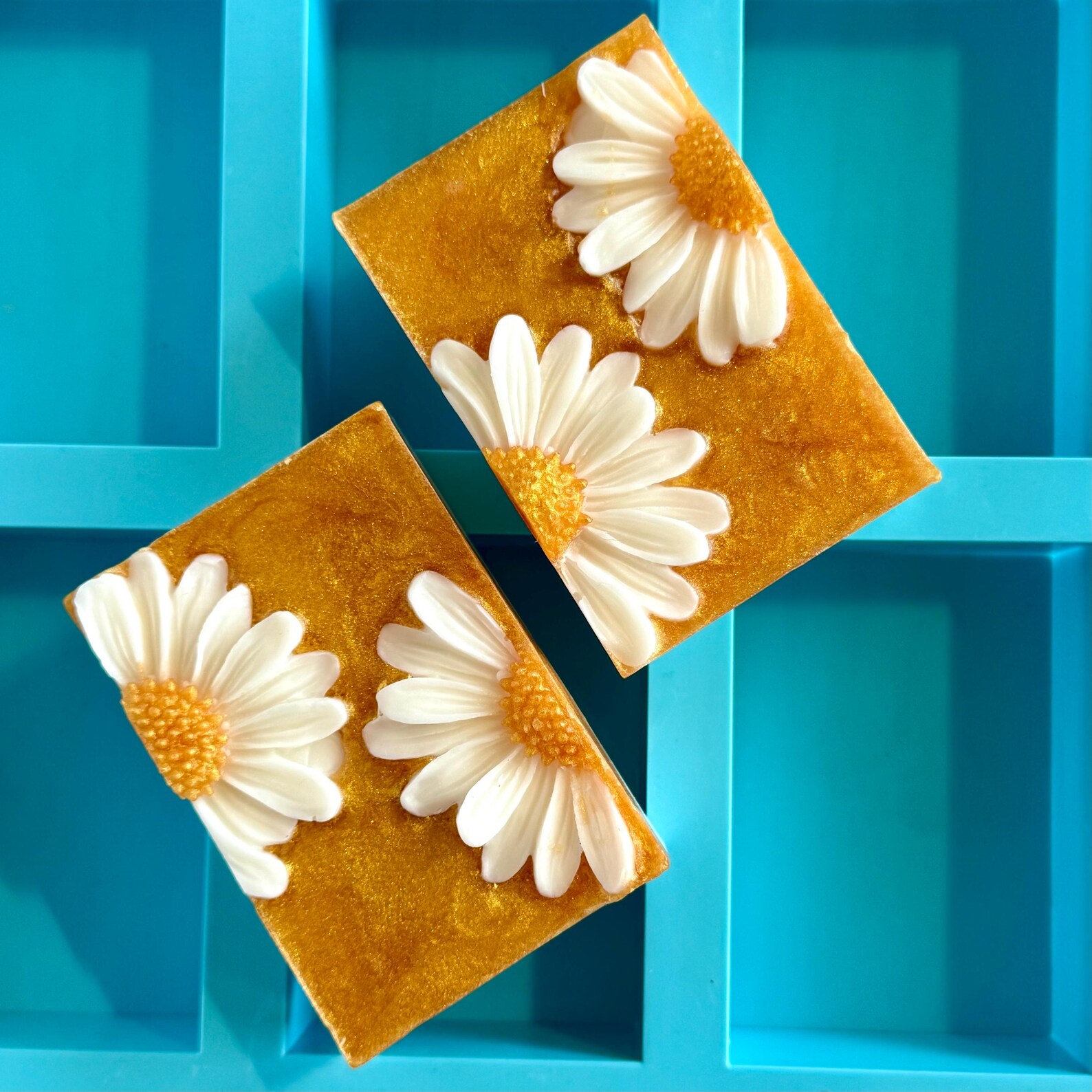 Golden Daisy Handmade Soap Bar - Luxurious Floral Gift - Etsy