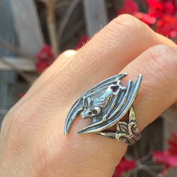 Bat Ring - Etsy