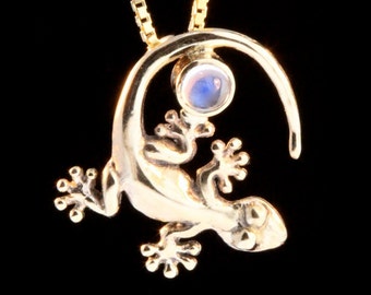 Gecko Pendant, Lizard Necklace Charm - Etsy
