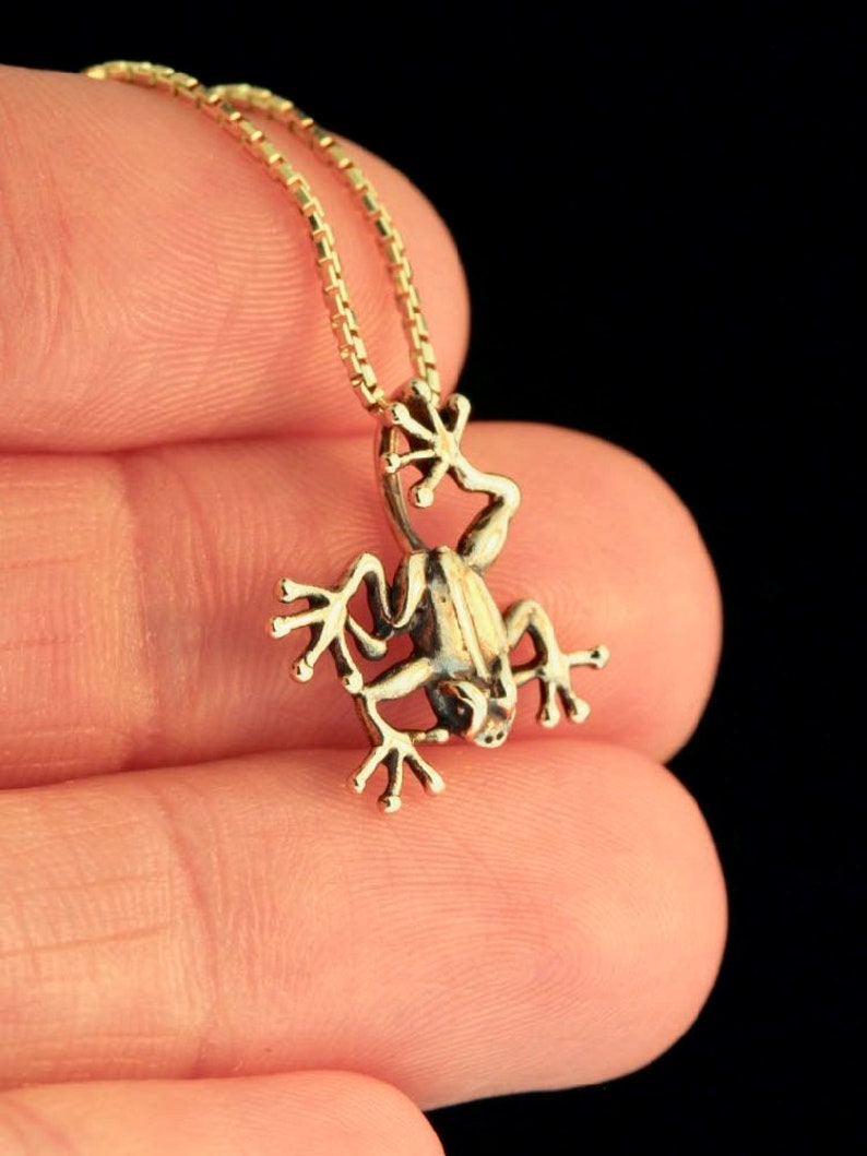 Frog Necklace Gold Animal Jewelry Frog Charm Pendant Jungle - Etsy