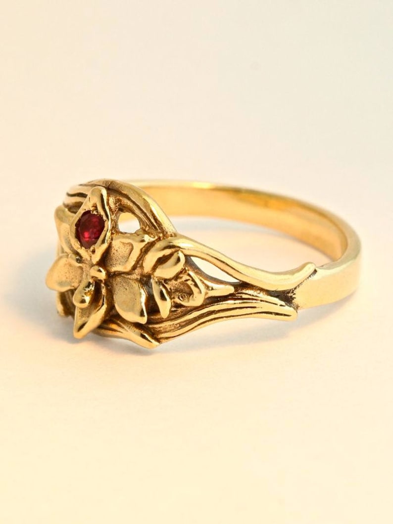 Orchid Ring With Ruby - Solid 14K Gold - Gold Flower Ring - Etsy