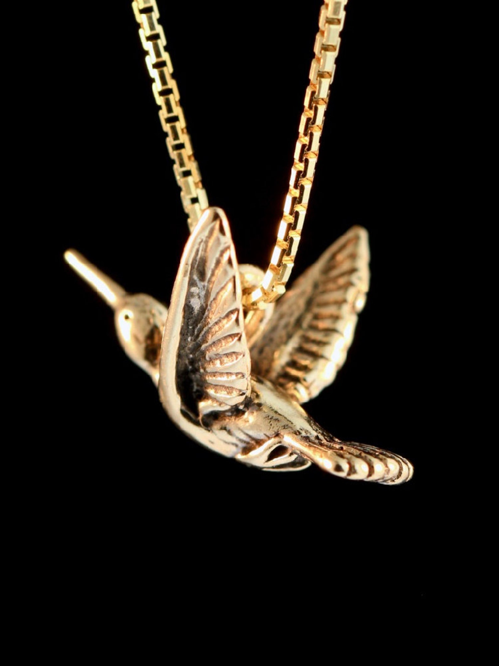 Flitting Hummingbird Charm - Solid 14K Gold - Bird Necklace - Etsy