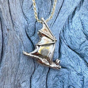 14k Gold Flying Bat Charm Soaring Bat Necklace - Etsy