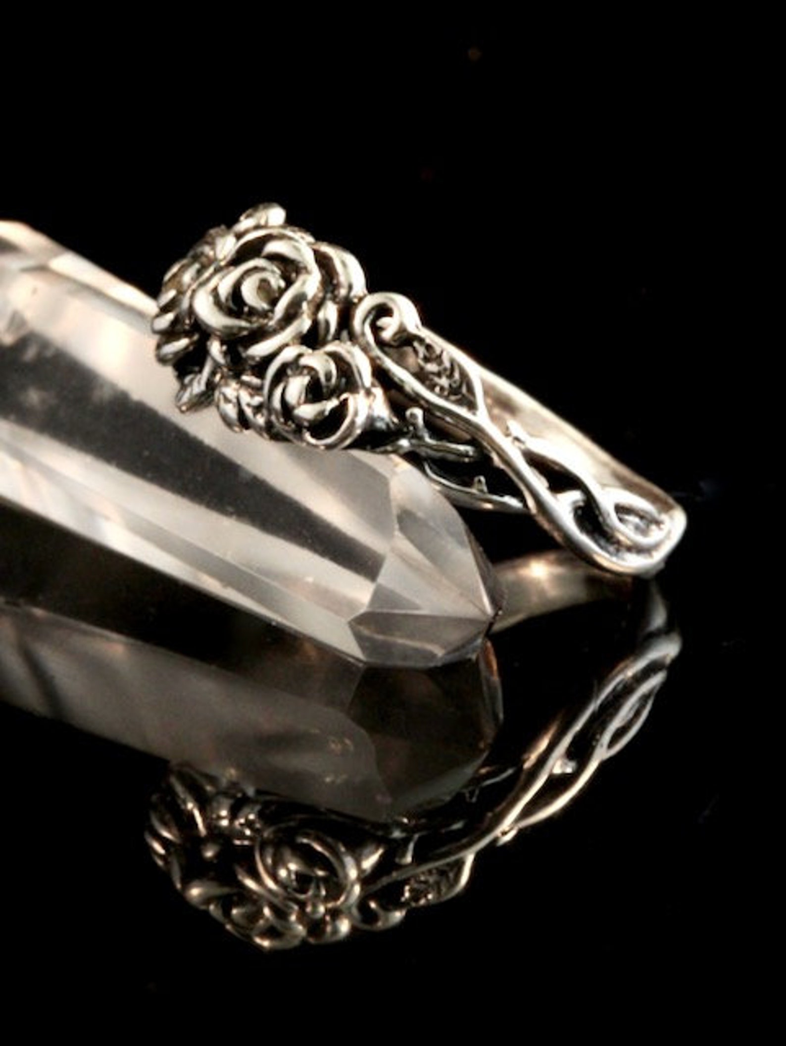 Rose Tendril Ring - Sterling Silver - Floral Wedding Band - Etsy