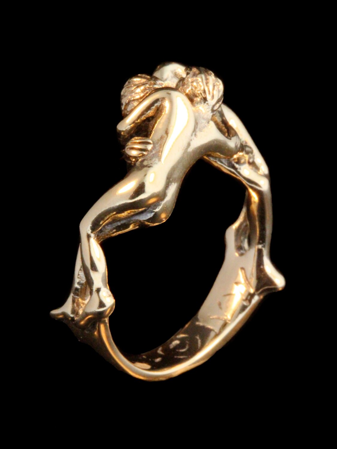 Kiss Ring - Solid 14k Gold - Lovers Devotion Ring - Etsy