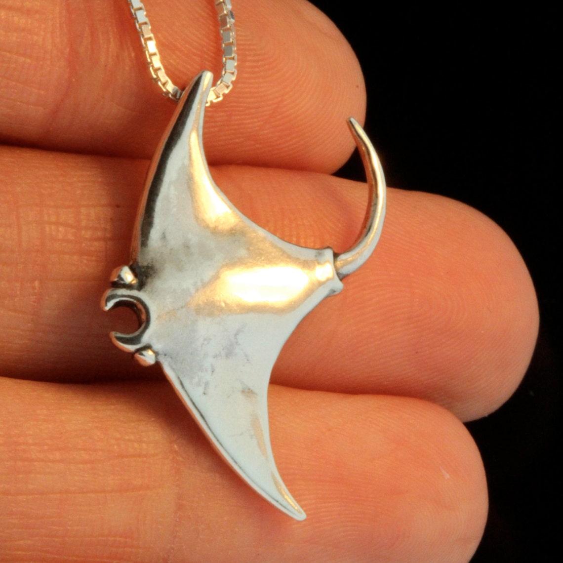 Manta Ray Charm Pendant - Sterling Silver - Aumakua Pendant - Etsy