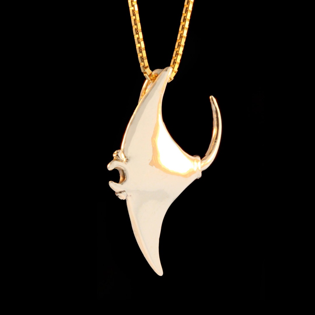 14K Gold Manta Ray Necklace Stingray Pendant Stingray Jewelry Manta Ray ...