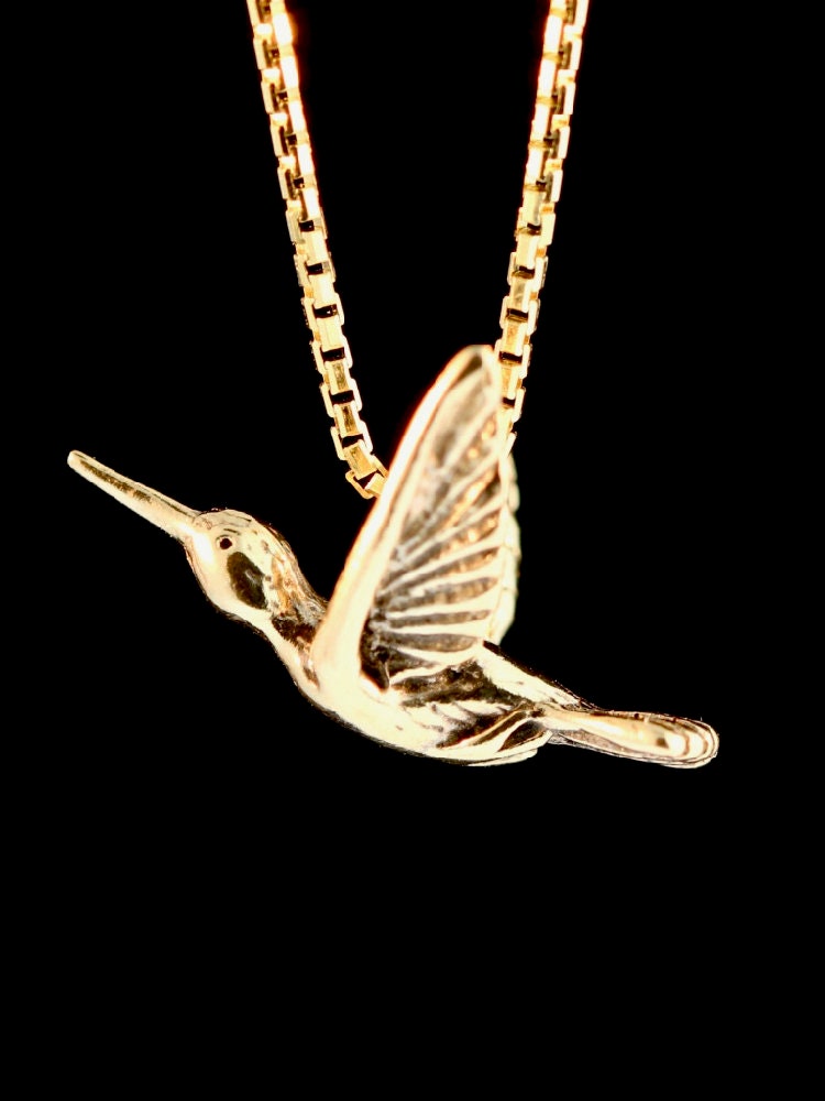 Flitting Hummingbird Charm - Solid 14K Gold - Bird Necklace - Etsy