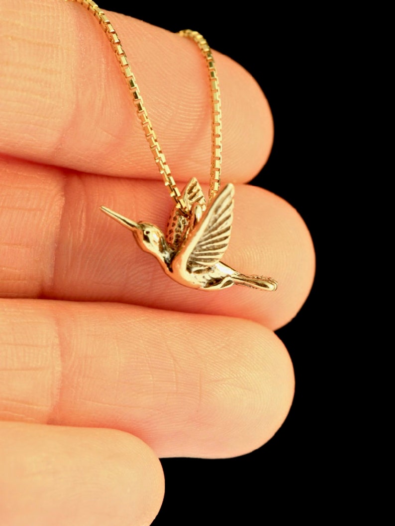 Flitting Hummingbird Charm 14K Gold Hummingbird Pendant - Etsy