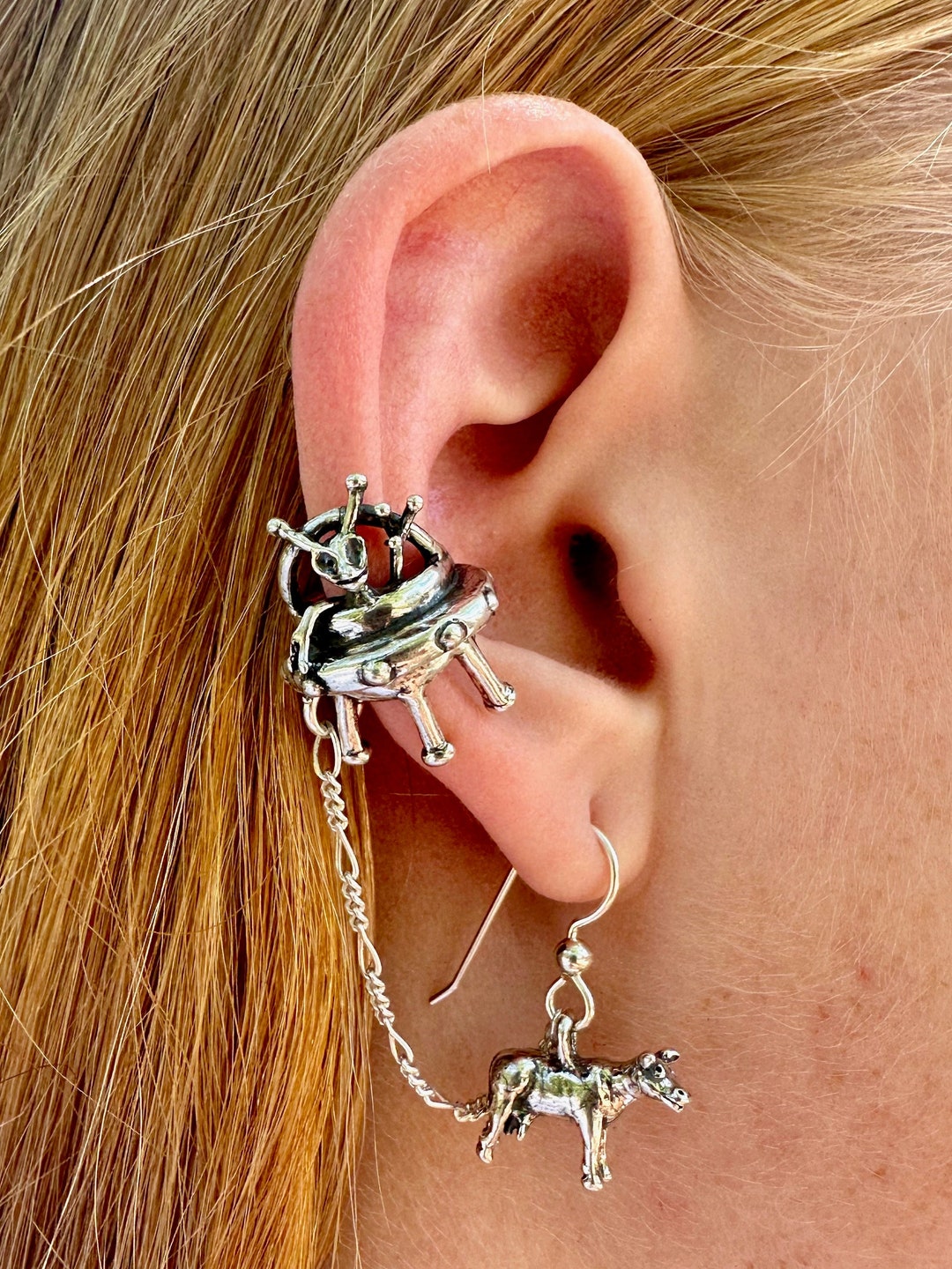Alien Abduction UFO Earrings Peace Alien Ear Cuff With Abducted Cow ...