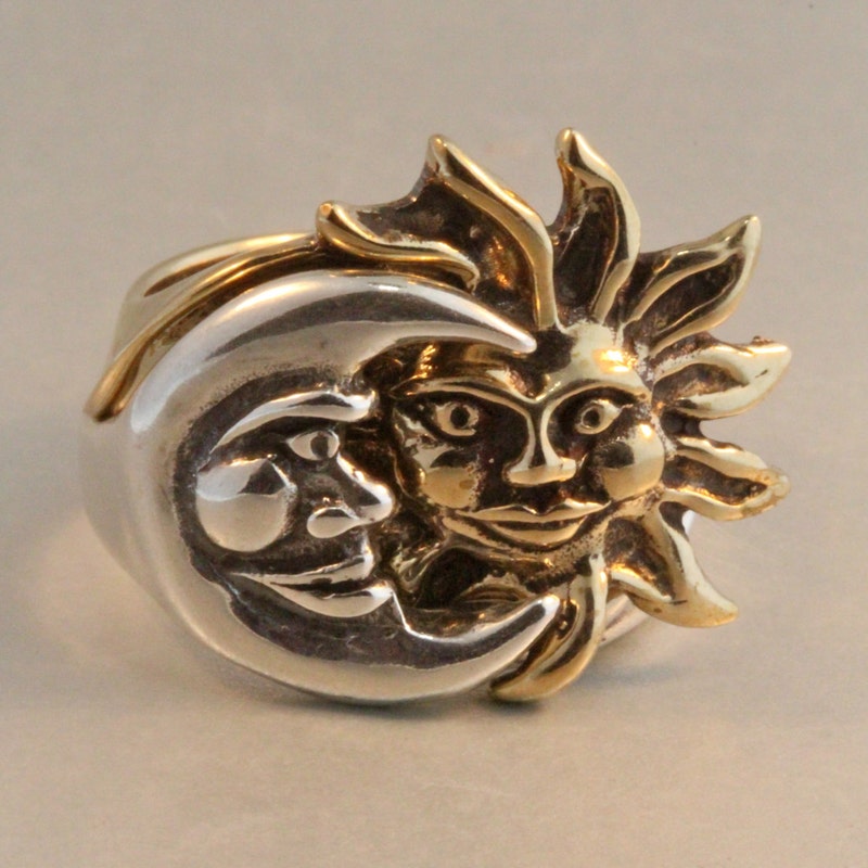 Sun and Moon Ring - Etsy